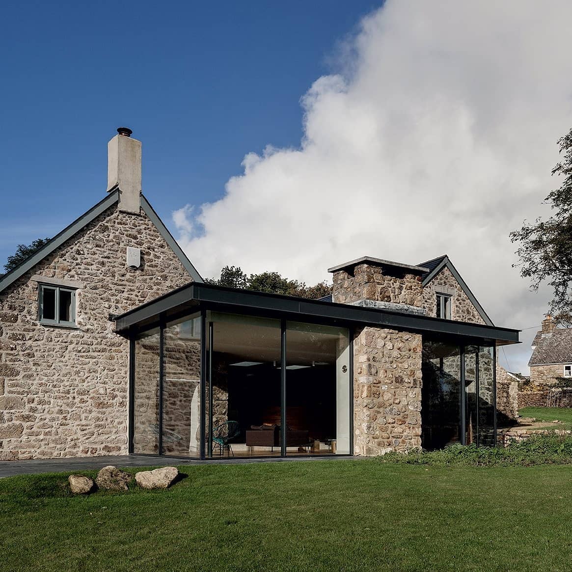 Bespoke - Aztec Stone